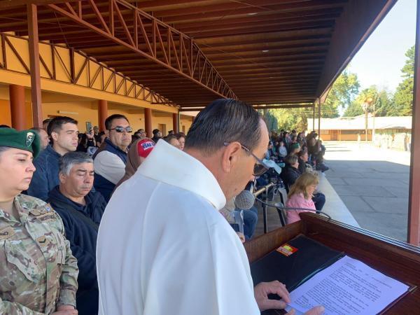 BENDICIÓN EN ACUARTELAMIENTO DE SOLDADOS